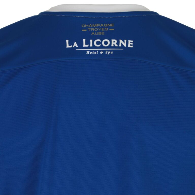 ESTAC Boutique Officielle : Équipez vous aux couleurs du club